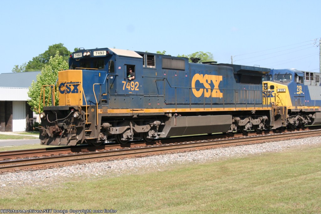 CSX 7492